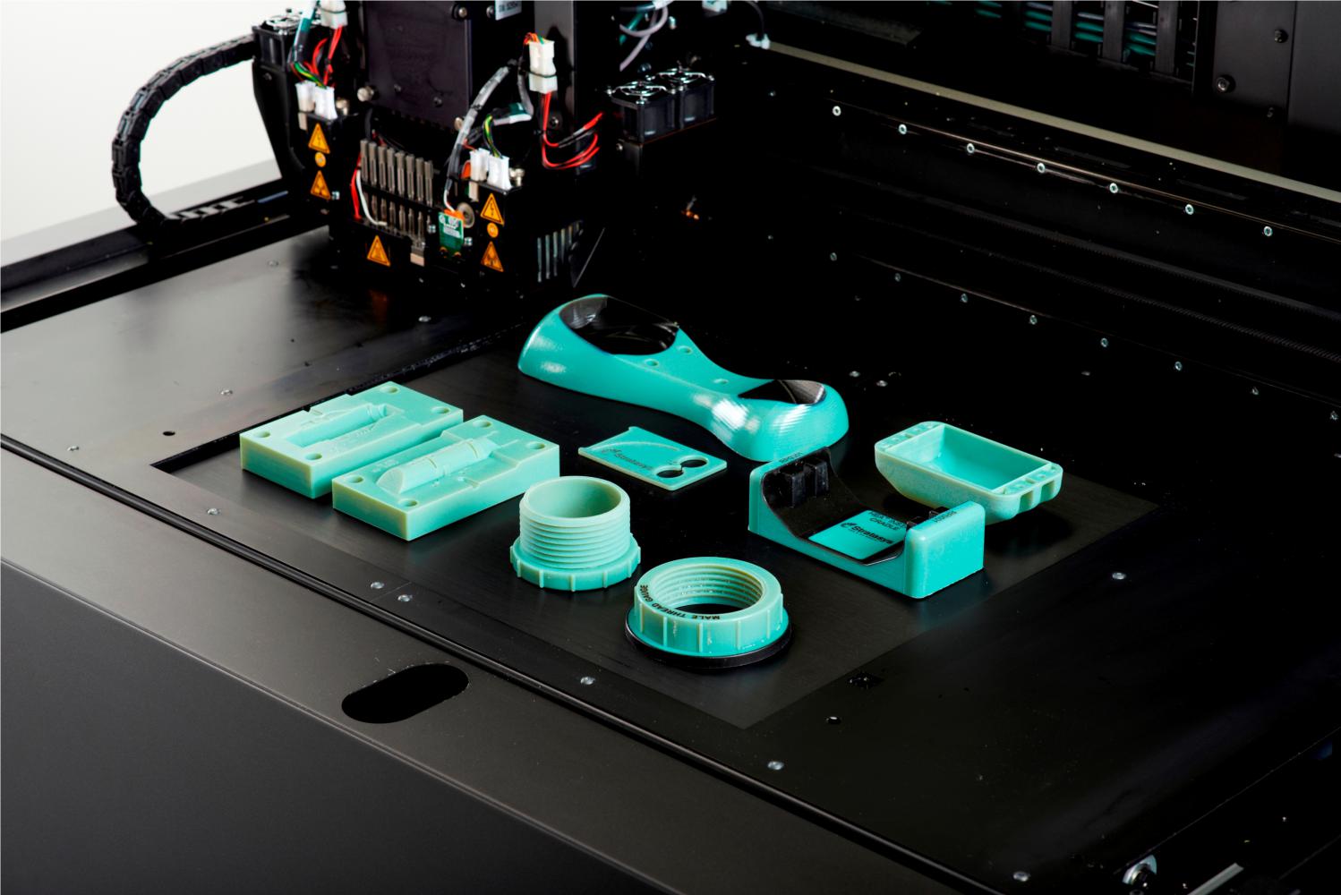 Imprimante 3D Objet500 Connex2 | CADvision